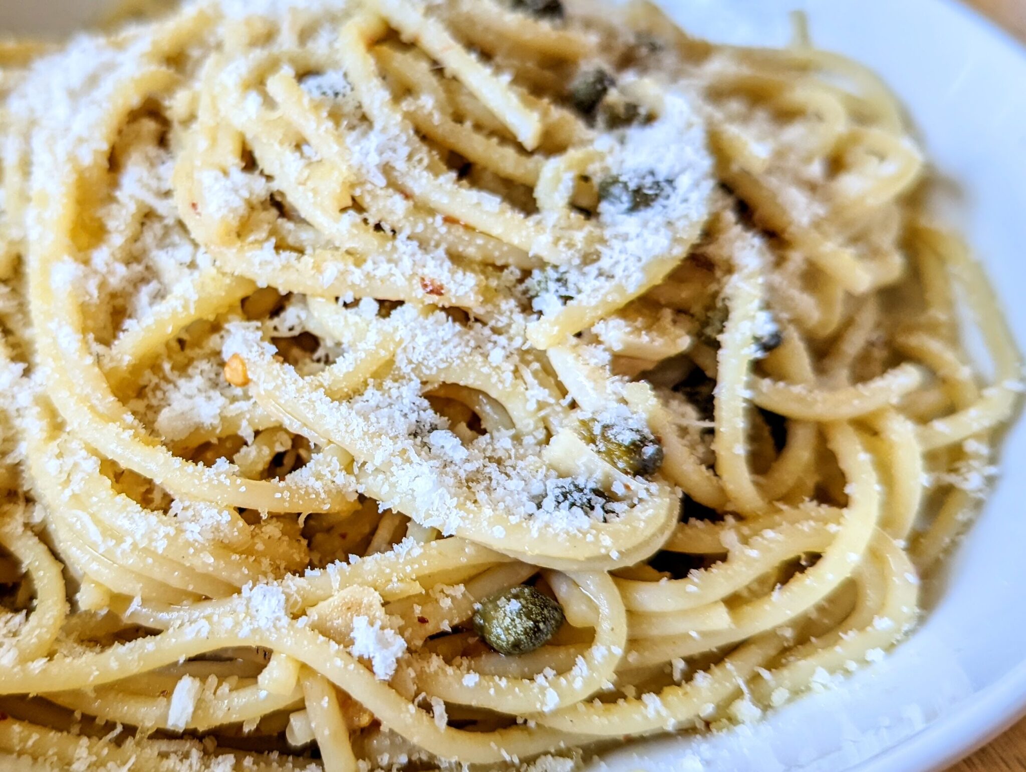 Simple Anchovy and Caper Spaghetti - Spicy Gelato Kitchen